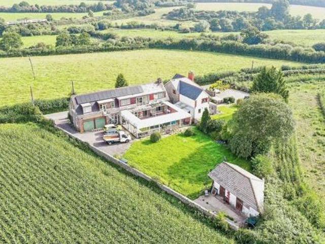 4 Bedroom Detached House For Sale In St. George´s super ely