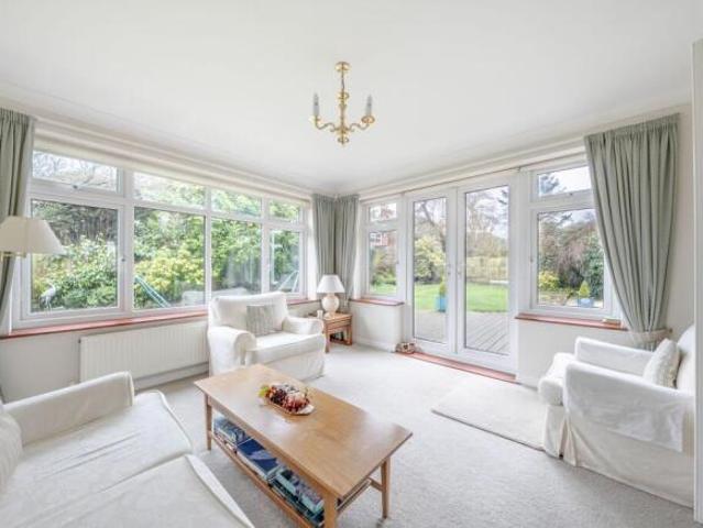 4 bedroom detached house for sale in St. Georges Avenue, Harrogate, HG2