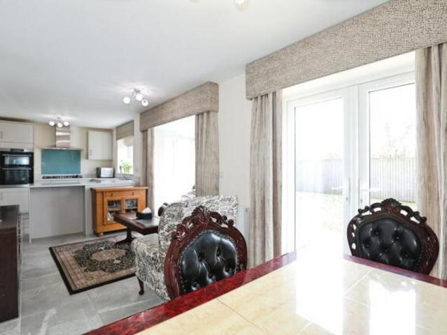 4 bedroom detached house for sale in St. Dominics Place, Hartshill, Stoke on trent, ST4