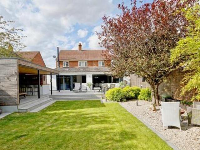 4 Bedroom Detached House For Sale In St. Ives, Cambridgeshire