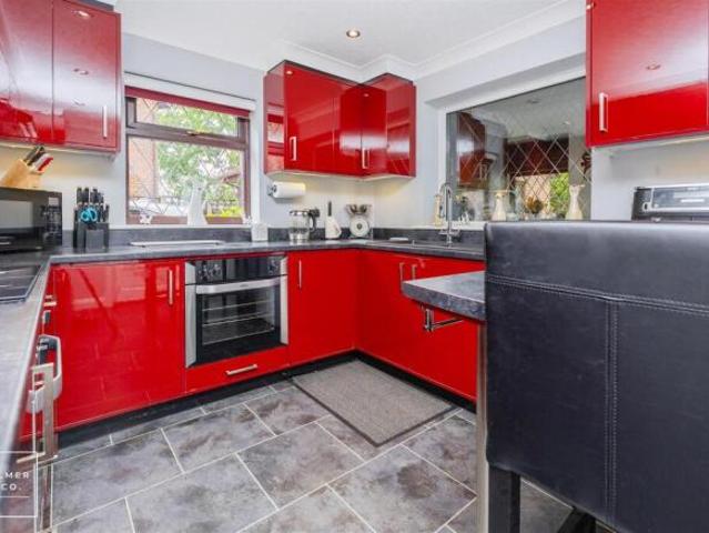 4 bedroom detached house for sale in St. James Street, Westhoughton, BL5