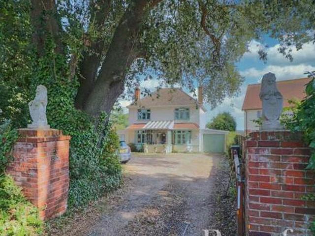 4 Bedroom Detached House For Sale In St. Osyth