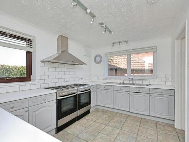 4 bedroom detached house for sale in St. Margarets Drive, Norwich, NR7