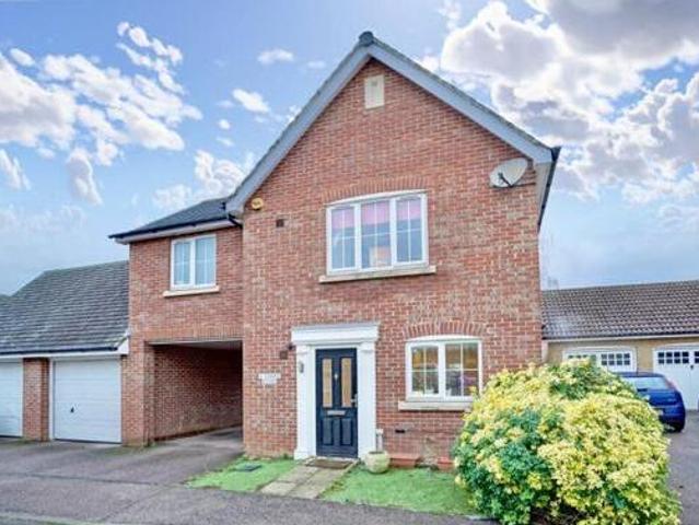 4 Bedroom Detached House For Sale In St. Neots, Cambridgeshire