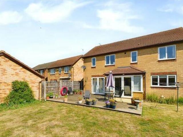 4 Bedroom Detached House For Sale In St. Neots, Cambridgeshire