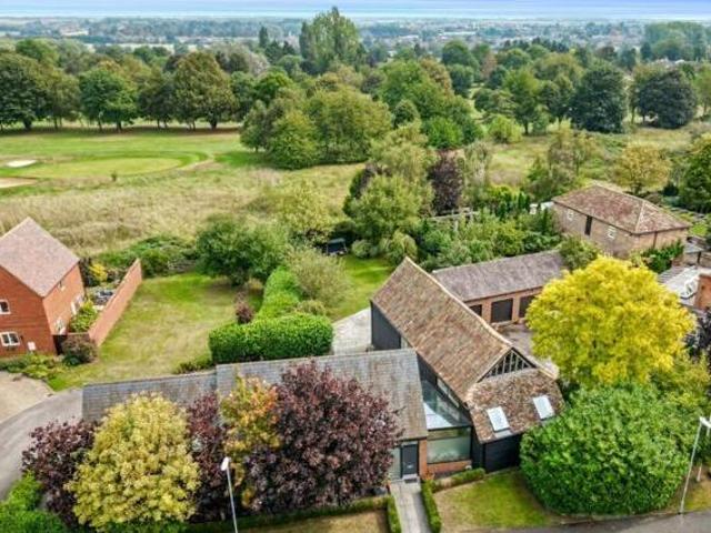 4 Bedroom Detached House For Sale In St. Neots, Cambridgeshire