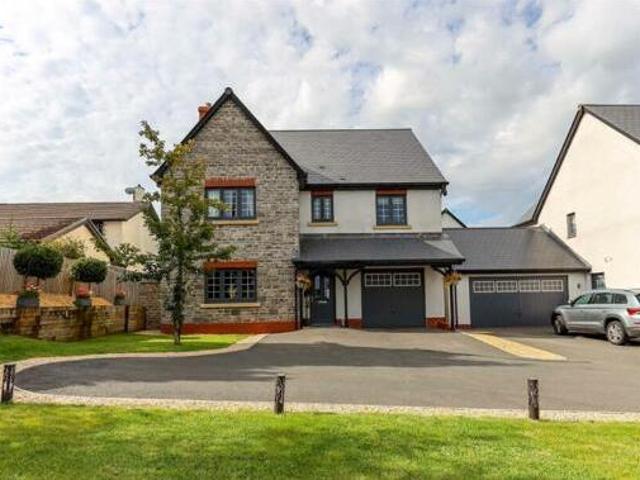 4 Bedroom Detached House For Sale In St. Nicholas