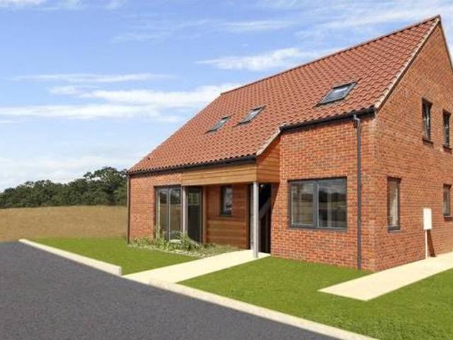 4 bedroom detached house for sale in St Wandrille Close Poringland Norwich Norfolk NR14 NR14