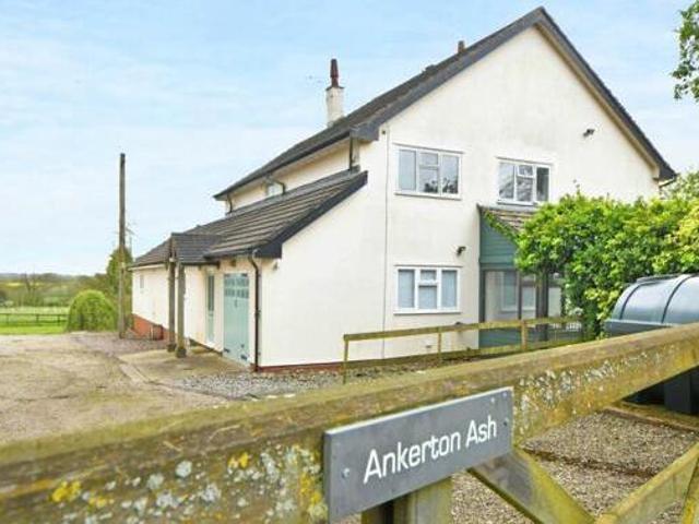 4 Bedroom Detached House For Sale In Stafford
