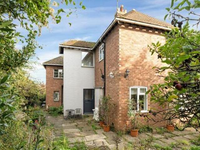 4 Bedroom Detached House For Sale In Stamford