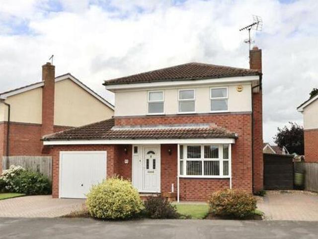 4 Bedroom Detached House For Sale In Stamford Bridge