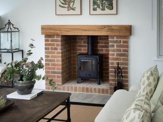 4 Bedroom Detached House For Sale In Staple