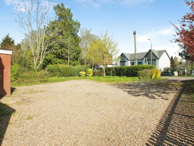 4 bedroom detached house for sale in Station Road, Glenfield, Leicester, Leicestershire, LE3