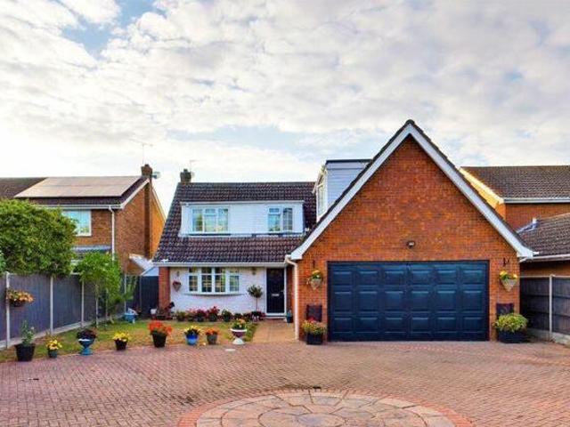 4 Bedroom Detached House For Sale In Station Road
