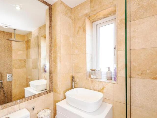 4 bedroom detached house for sale in Steeple View, Worthing, BN13 1RP, BN13