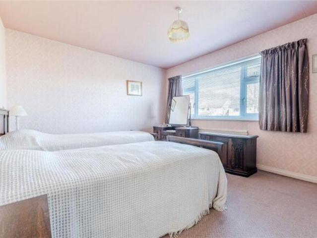 4 bedroom detached house for sale in Stirling Crescent, Horsforth, Leeds, LS18