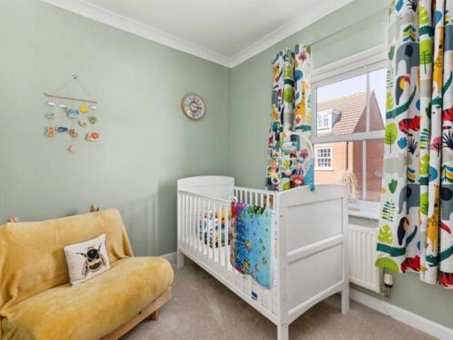 4 bedroom detached house for sale in Stirling Road, Norwich, NR6