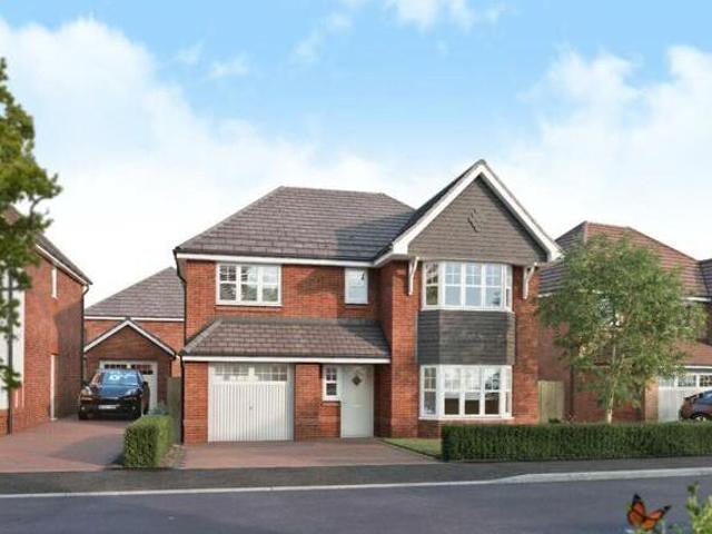4 Bedroom Detached House For Sale In Stock Close, Thornton