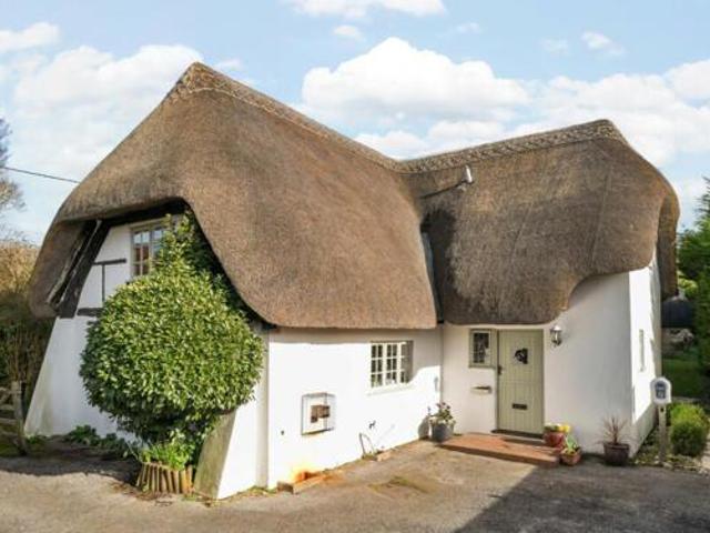 4 Bedroom Detached House For Sale In Stockbridge, Hampshire