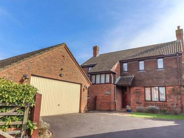 4 Bedroom Detached House For Sale In Stockbridge, Hampshire