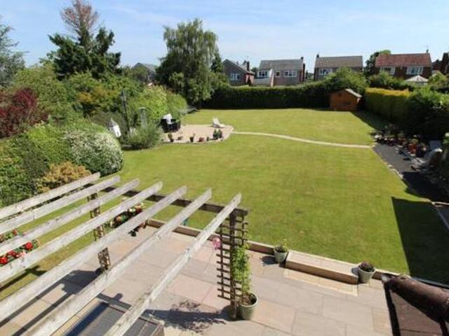4 Bedroom Detached House For Sale In Stockport, Cheshire