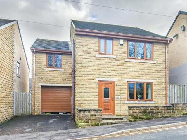 4 Bedroom Detached House For Sale In Stocksbridge