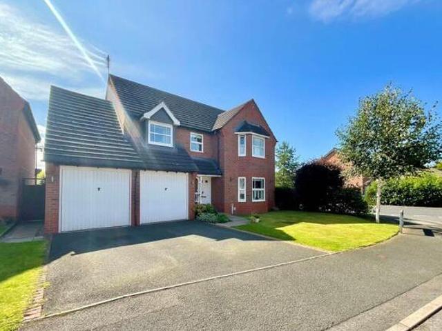 4 Bedroom Detached House For Sale In Stone