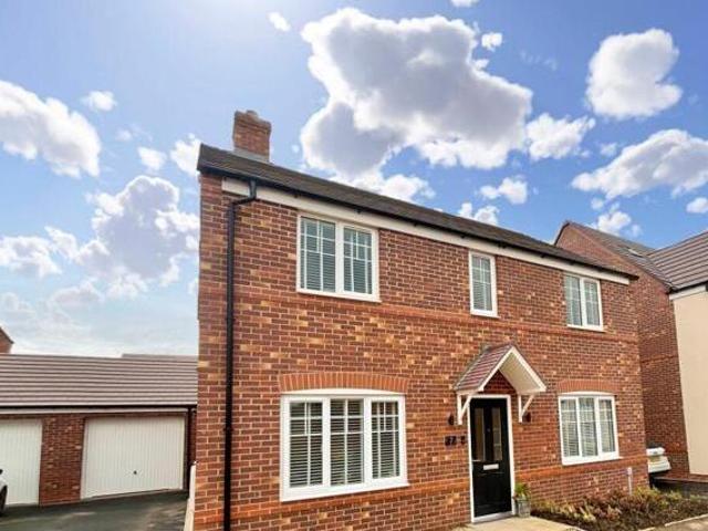 4 Bedroom Detached House For Sale In Stone