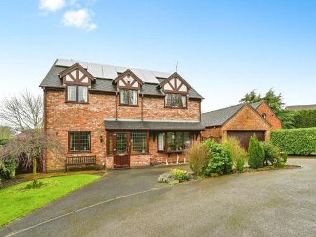 4 Bedroom Detached House For Sale In Stone, Staffordshire