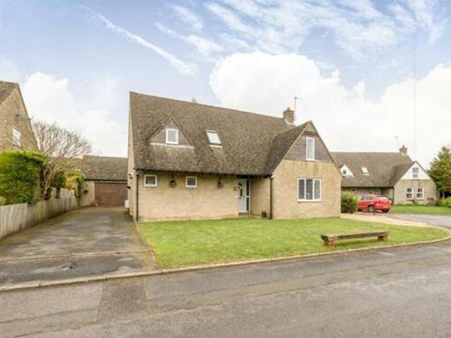 4 Bedroom Detached House For Sale In Stonesfield