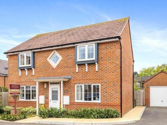 4 Bedroom Detached House For Sale In Storrington