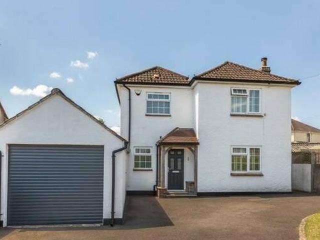 4 bedroom detached house for sale in Stourton View Frome Somerset BA11