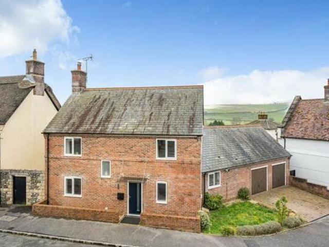 4 Bedroom Detached House For Sale In Stratton