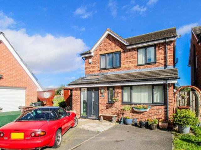 4 Bedroom Detached House For Sale In Streethouse