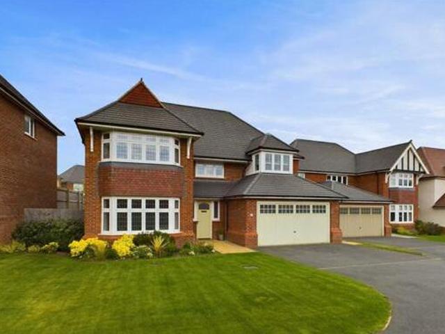 4 Bedroom Detached House For Sale In Stretton