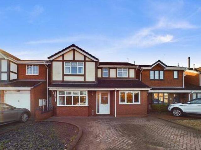 4 Bedroom Detached House For Sale In Stretton