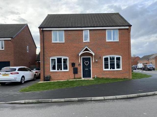 4 Bedroom Detached House For Sale In Stretton