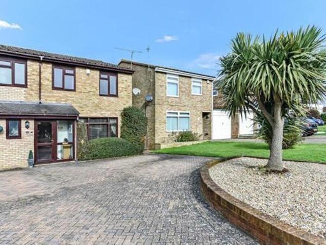 4 Bedroom Detached House For Sale In Strood, Rochester