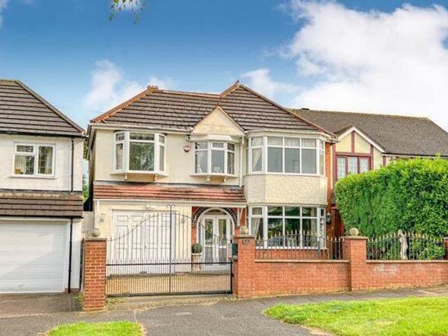 4 Bedroom Detached House For Sale In Sutton Coldfield