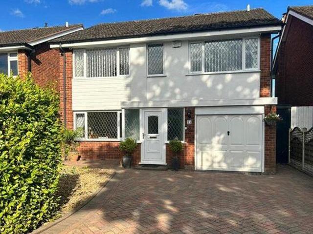 4 Bedroom Detached House For Sale In Sutton Coldfield