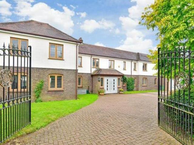 4 Bedroom Detached House For Sale In Sutton Valence, Maidstone