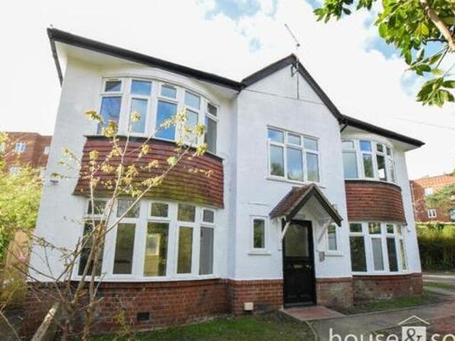 4 Bedroom Detached House For Sale In Suffolk Road, Bournemouth