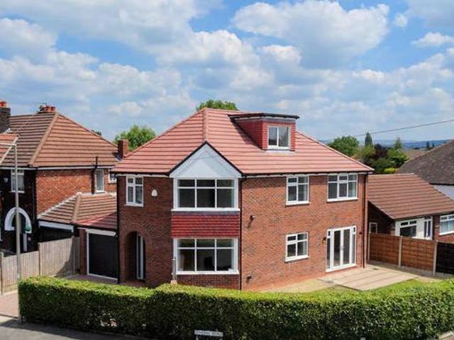 4 bedroom detached house for sale in Sundial Road Offerton Stockport SK2 5QU SK2