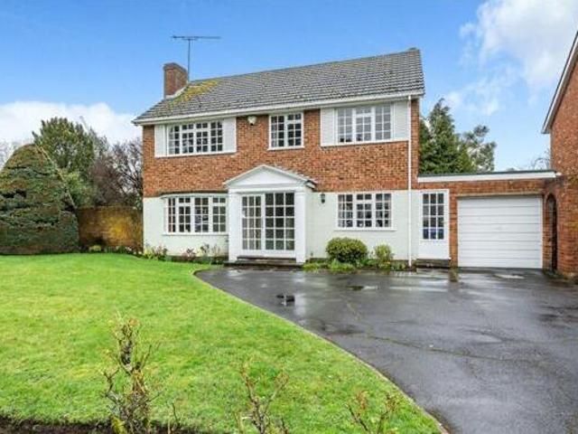 4 Bedroom Detached House For Sale In Surrey