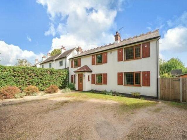 4 Bedroom Detached House For Sale In Surrey