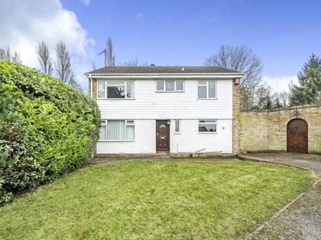 4 Bedroom Detached House For Sale In Surrey