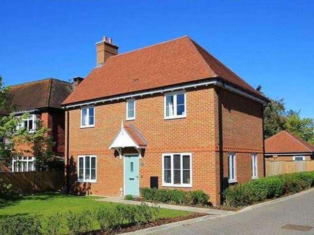 4 Bedroom Detached House For Sale In Surrey