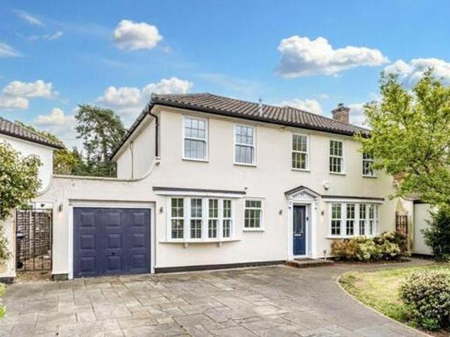4 Bedroom Detached House For Sale In Surrey