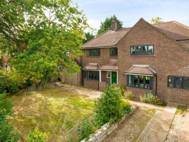 4 Bedroom Detached House For Sale In Surrey