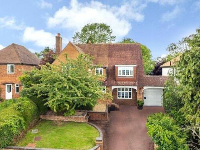4 Bedroom Detached House For Sale In Surrey